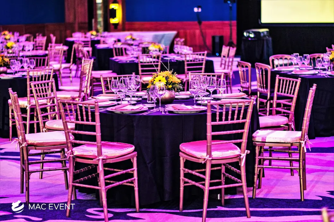 Round Table in Punta Mita: Weddings, Parties, Corporate Events